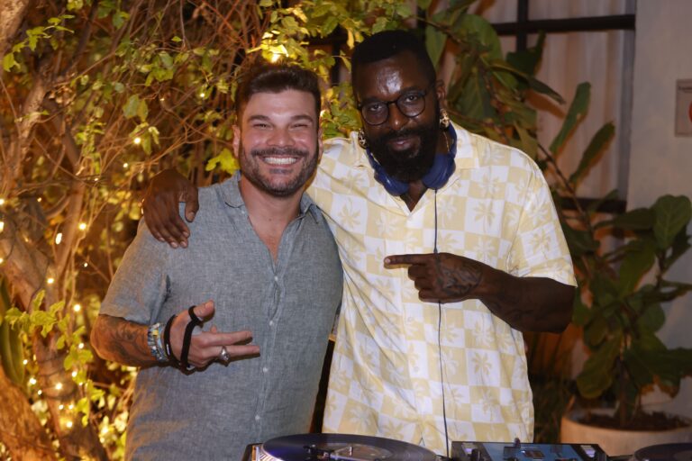 MESA por João Rangel celebra 4 anos